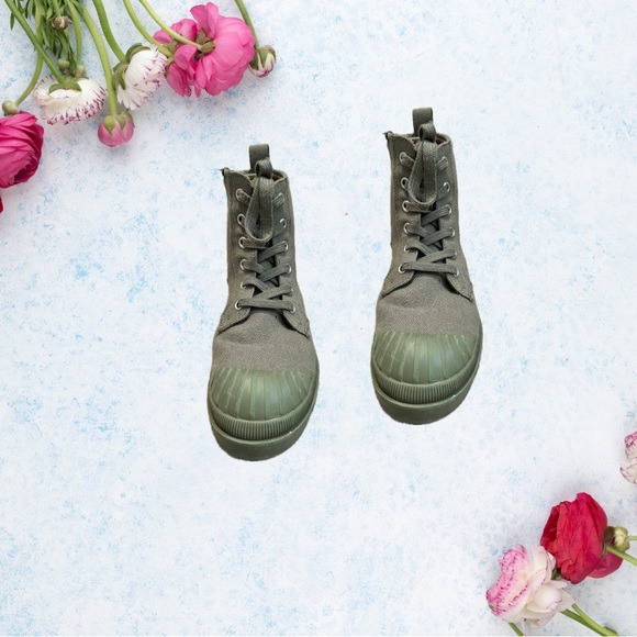 Universal Thread | Shoes | Green Universal Thread Green Combat Boots Sz ...